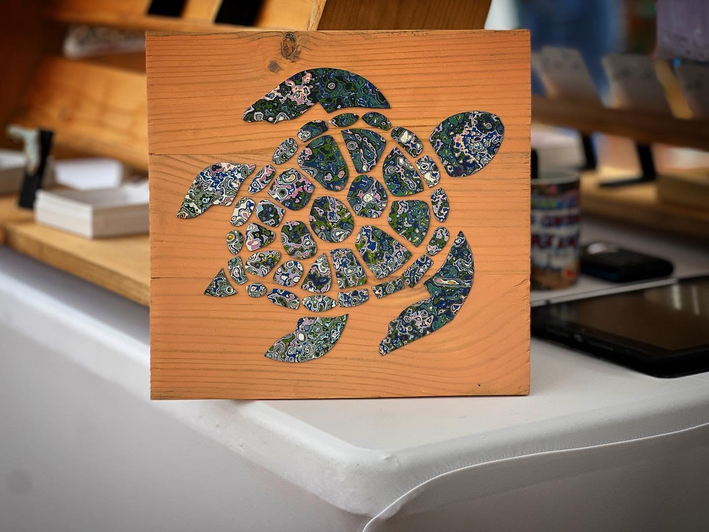 10” Sea Turtle (Peach Stain) – The Graffiti Bridge